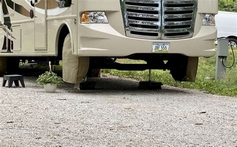 Common RV Setup Mistakes To Avoid Getaway Couple