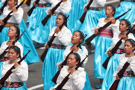 Gran Parada Y Desfile Cívico Militar En 15 Imágenes Galeria Tvperú