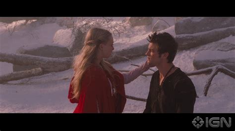 Max Irons Red Riding Hood 