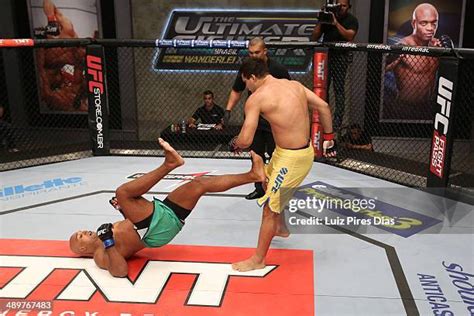 The Ultimate Fighter Brazil Team Silva V Team Sonnen Photos And Premium High Res Pictures