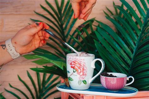 Look And Feel De Lou Specialty Coffee Koffiebranderij Koffiebar