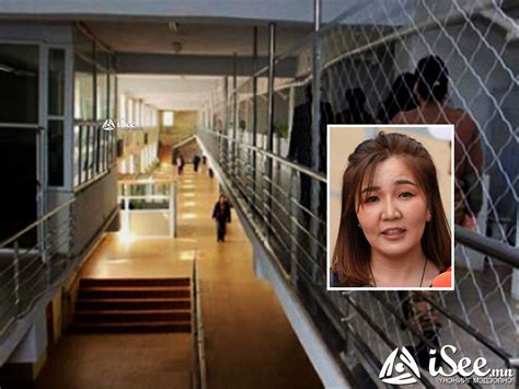 Сэтгүүлч Н Өнөрцэцэгийг Хорих 461 дүгээр ангиас эмэгтэйчүүдийн хорих 407 дугаар анги руу