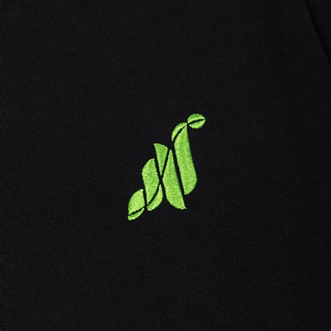 Grass Logo Tee Black Shop