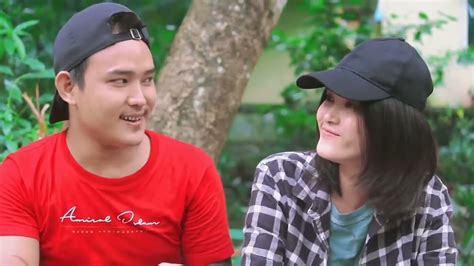 တစ်နာရီကို ၁၀သိန်းအမ်းမယ် 😂 မိုင်ကို Youtube