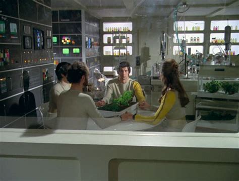 Cosmos 1999 S01e19 En Désarroi 1976