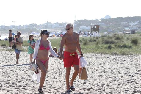 A Días De Confirmar Su Embarazo Luly Drozdek Y Hernán Nisenbaum Disfrutan De La Playa Infobae