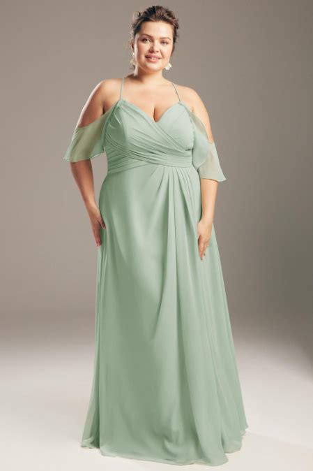 5 Beautiful Dresses For Plus Size Bridesmaids She Might Be Loved
