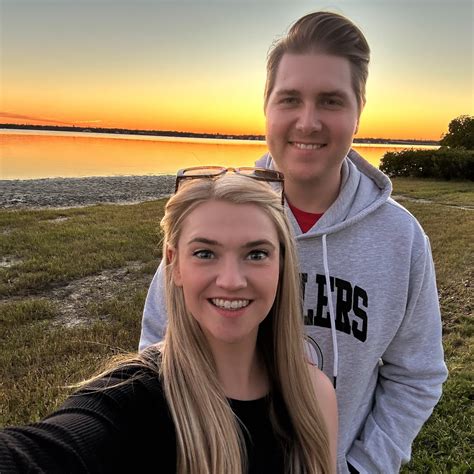 Hanna Erdmann Hannaerdmann • Instagram Photos And Videos