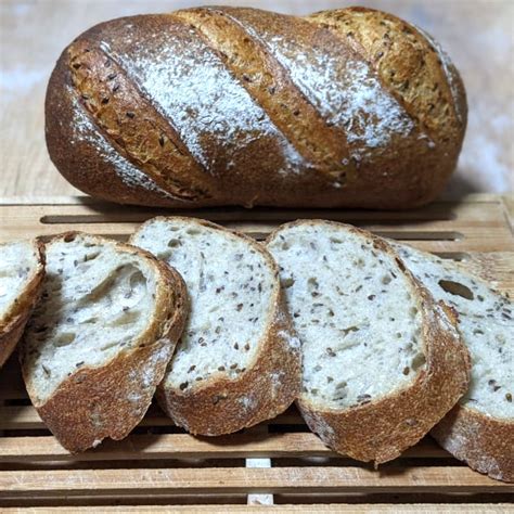 პური მარცვლოვანი ბუნებრივ საფუარზე 420 გ ნათელას პური Veli Store