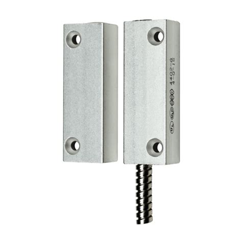 Gri 4402 A Industrial Wide Gap Magnetic Sensor