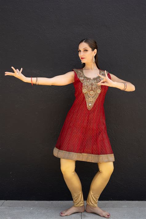 Dance Entertainment Angela Todaro