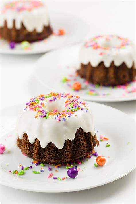 Inspiring Mini Bundt Cake Decorating Ideas For Your Next Baking Project