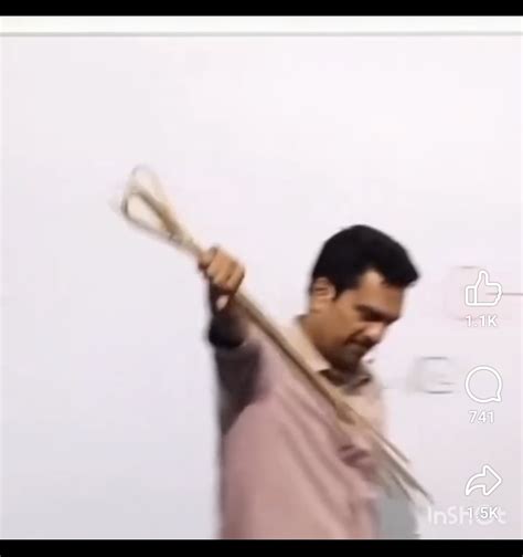 South Lk බෙන්තර ගගෙන් එහා හරිය උඹල හිතන් හිටියාට ගුරුවරු උඹලට ගැ හුවෙ හදාගන්න කියල ඇත්ත ඒක