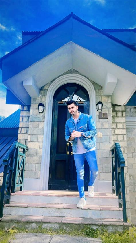 Model Actor Rishab Singh Guiding Young Talents With His Experience