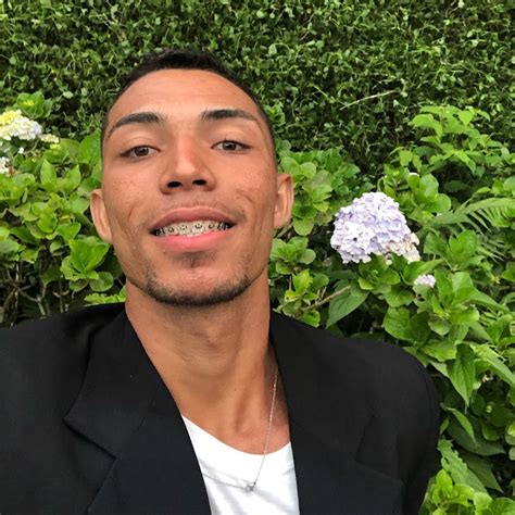 Levi Mariano Youtube