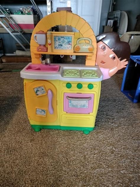 Dora The Explorer Play Kitchen Live And Online Auctions On