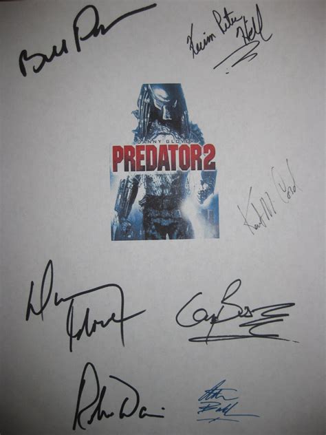 Predator 2 Signed Film Movie Script Screenplay Autograph X7 Danny Glover Bill Paxton Gary Busey