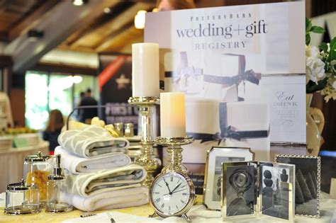 6 Ideias De Presente De Casamento Personalizado Para Os Noivos