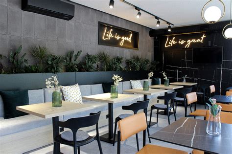 Helikon Hotel And Sauna В історії 13 травня 1849 народився Панас Мирний Рудченко