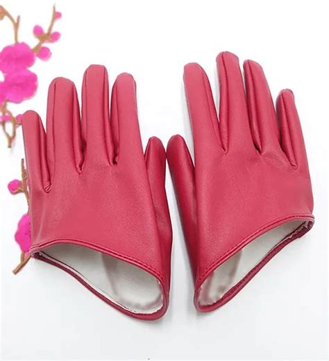 Recreating Every Outfit From Seulgis Solo Debut REASONS THE YESSTYLIST