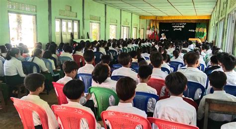 ဆီဆိုင်မြို့ အခြေခံပညာအထက်တန်းကျောင်း၌ ကျန်းမာရေးအသိပညာပေးဟောပြောပွဲ က