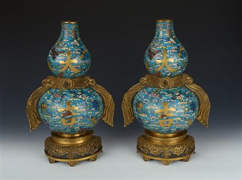 孔子博物馆馆藏珍品 明大吉掐丝珐琅葫芦瓶 国家珠宝玉石首饰检验集团有限公司
