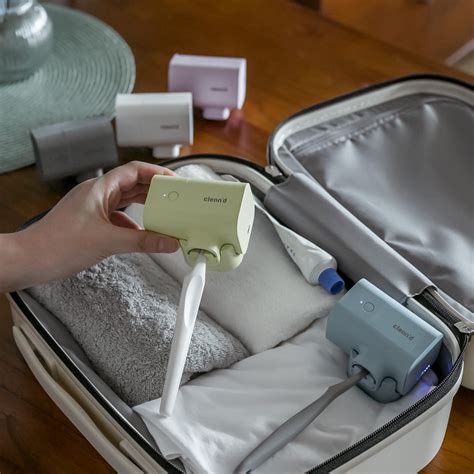 𝗚𝗘𝗡𝗜𝗘 𝗛𝗢𝗨𝗦𝗘 지니하우스 단독 최저가 클린디 칫솔살균기 Uv C Led로 999 살균해주는 클린디 칫솔 살균기 다양한 컬러와 깔끔한 디자인 덕분에 욕실