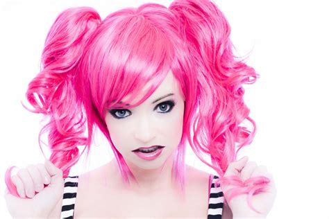 Mindy Robinson Wallpapers Images Photos Pictures Backgrounds