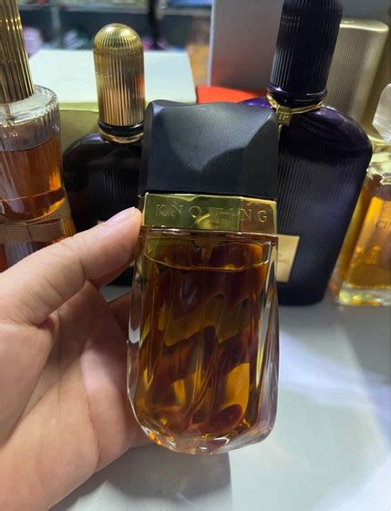 Top 6 Perfumes Similar To Aromatics Elixir Clinique