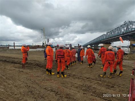 သန်လျင်တံတားပေါ်မှ အမျိုးသား ၁ ဦးခုန်ချ