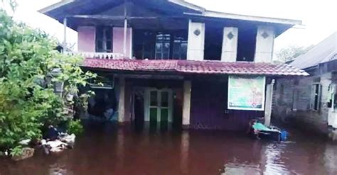 Banjir Landa 8 Kecamatan Di Sambas Kalbar 3 716 Rumah Terendam