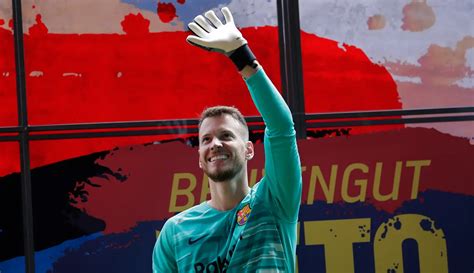 Foto Norberto Murara Neto Resmi Gabung Barcelona Foto