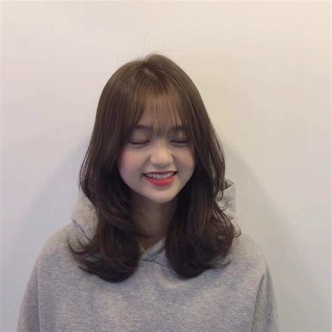꽁뜨 찬영 레이어드컷허쉬컷단발머리숏컷태슬컷 On Instagram 미디움레이어드컷 레이어드펌 미디움기장에 어울리도록 기장설정후 모발이 얇아서 축