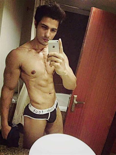 Shirtless Bollywood Men Tv Hottie Vin Rana Topless And In His