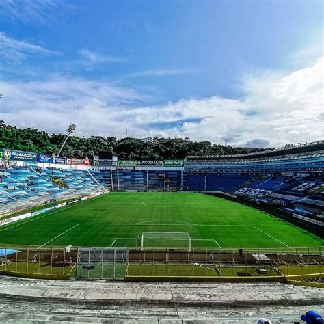 Por Qué El Estadio Cuscatlán Ha Sido Una Pesadilla Histórica Para La
