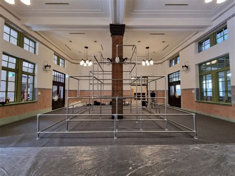 문화역서울284 구서울역 백남준작가 파이프구조물 시공 원형파이프인테리어 프레임제작 설치예술작품 트러스 전시부스 여성목수 슈퍼케이 네이버 블로그