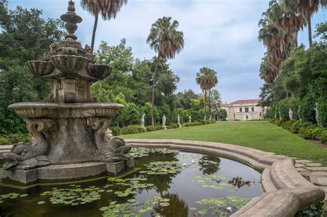 Inside Southern Californias Glorious Huntington Library And Gardens