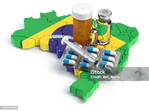 건강 의료 의학 그리고 브라질 개념에서 약국 알 약 튜브와 브라질 흰색 배경에 고립의 지도에 주사기 기에 대한 스톡 사진 및 기타 이미지 Istock