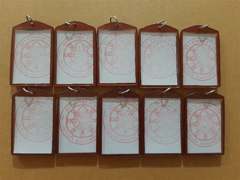 หลวงพ่อกวย วัดโฆสิตาราม ชัยนาท รูปหลวงพ่อกวย รุ่นจตุรพิธพรชัยเสาร์ 5 ปี 63 วัดรัตนชัย จีน จ ำน