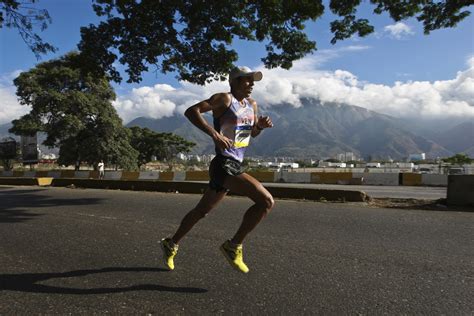 Cuerpo De Corredor De Maratón