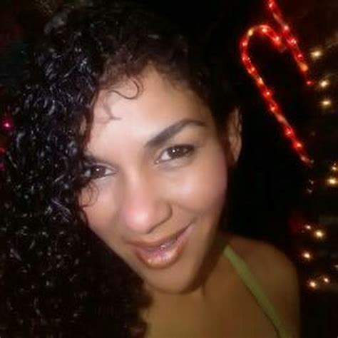 Shildy Veruska Moreno CaamaÑo Youtube