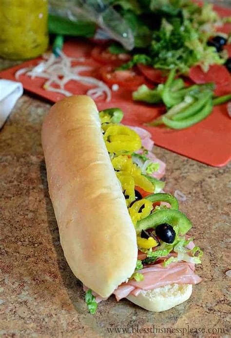 How To Make Your Own Homemade Subway Sandwich Homemade Ftempo