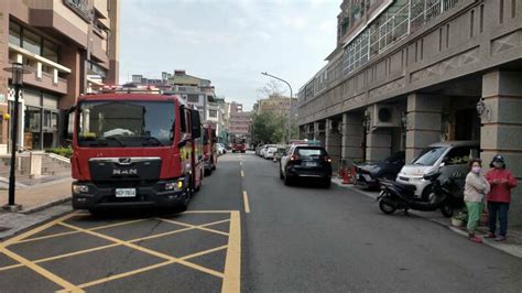 高雄民宅火警 屋主使用去漬油不慎引燃沙發｜股市爆料同學會