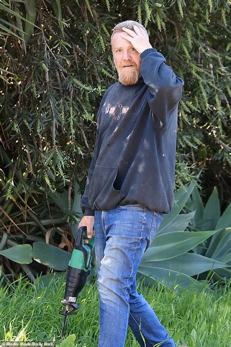 Fiery Moment Gus Lamonts Grandmother Waves A Pump Action Shotgun And