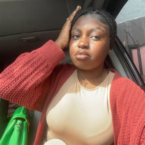 Jasmin Blue Threads Say More