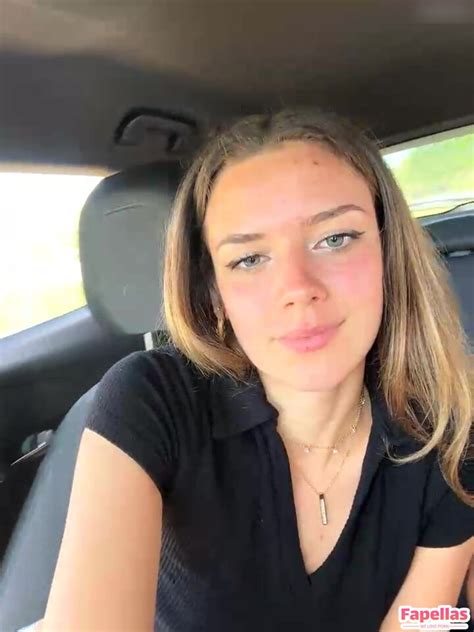 Hope Heaven Aka Hopeheavenofficial Nude Leaks Onlyfans Photo Fapellas