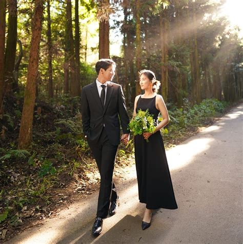 서몽골 자브항주의 모하르트강 몽골의 대표적인 오아시스 보호구역으로 지정되어 있어 현재는 안에서 캠핑이 불가능하나 승마 또는 보도트랙킹으로 다녀올 수 있습니다 개인적으로