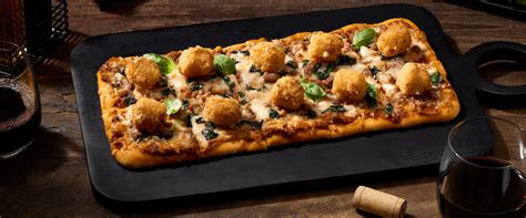 Tuscan Flatbread Mccain® Foodservice