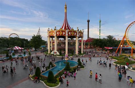 Siam Amazing Park