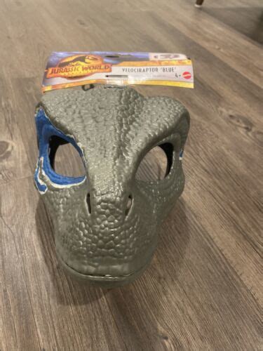 Jurassic World Dominion Velociraptor Blue Dino Mask New Plastic In Hand